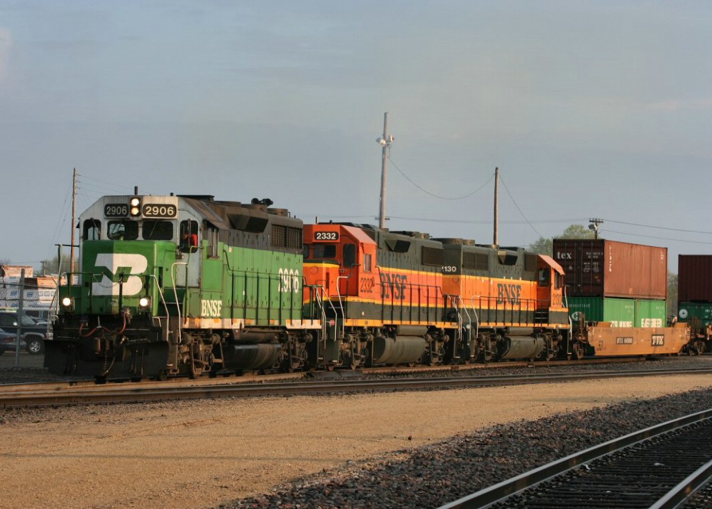 BNSF 2906